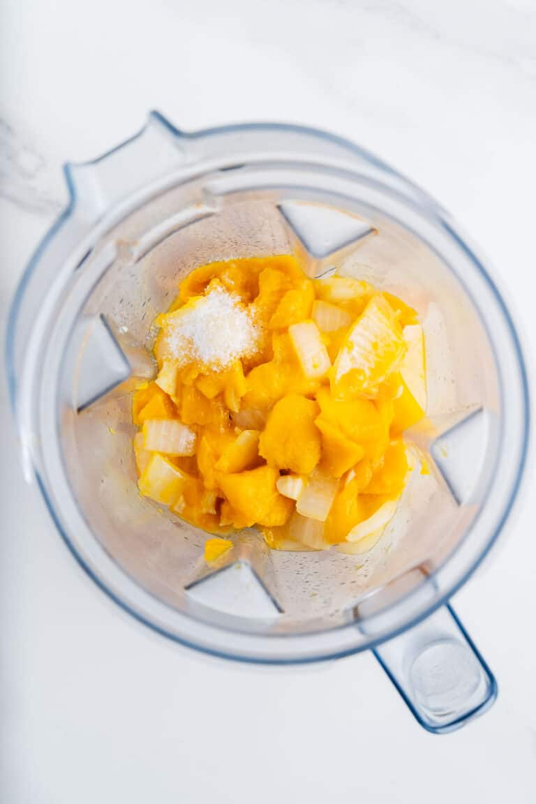 Mango Habanero Salsa (Salsa de Mangó con Habanero)