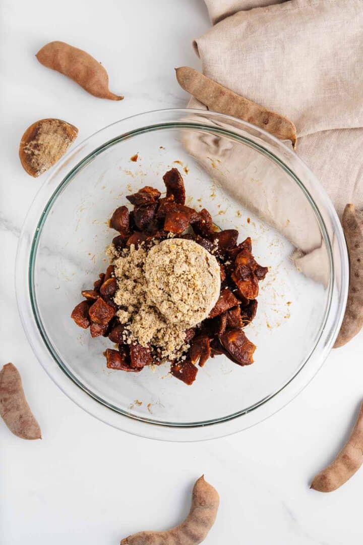 2-Ingredient Tamarindo Candy (Tamarind Balls)