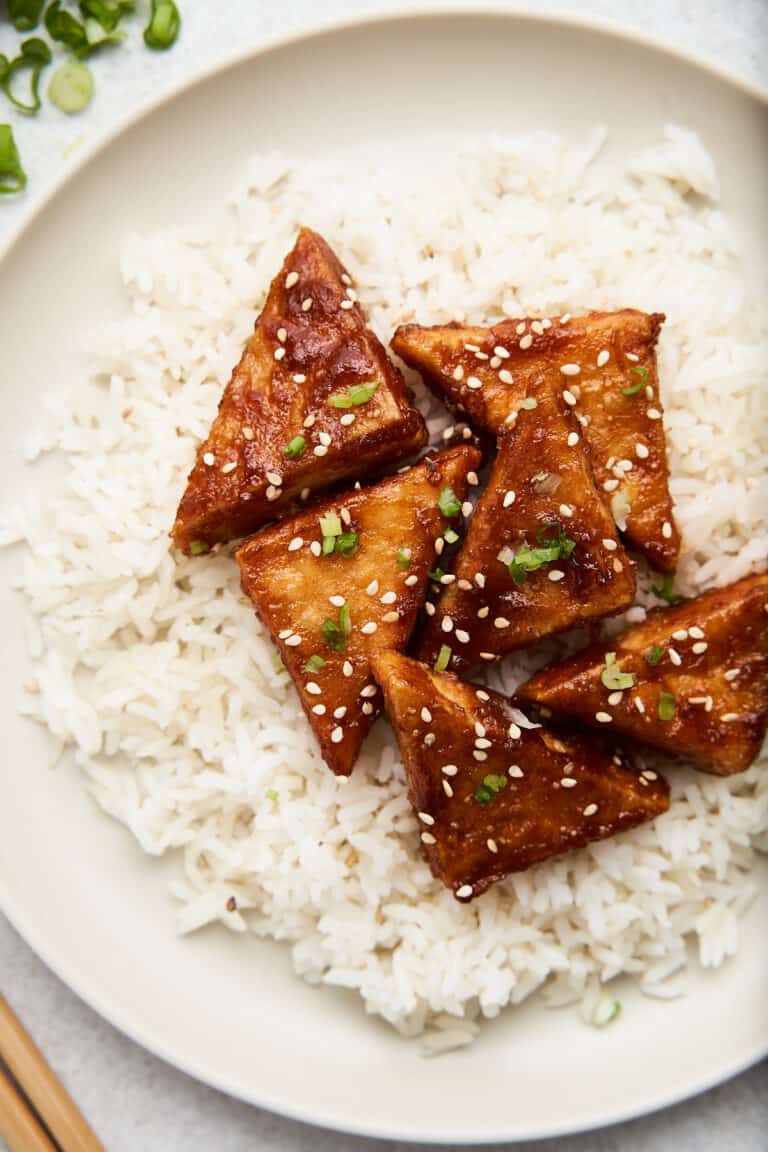 Crispy Pan-Fried Tofu Recipe (In 15 Minutes)